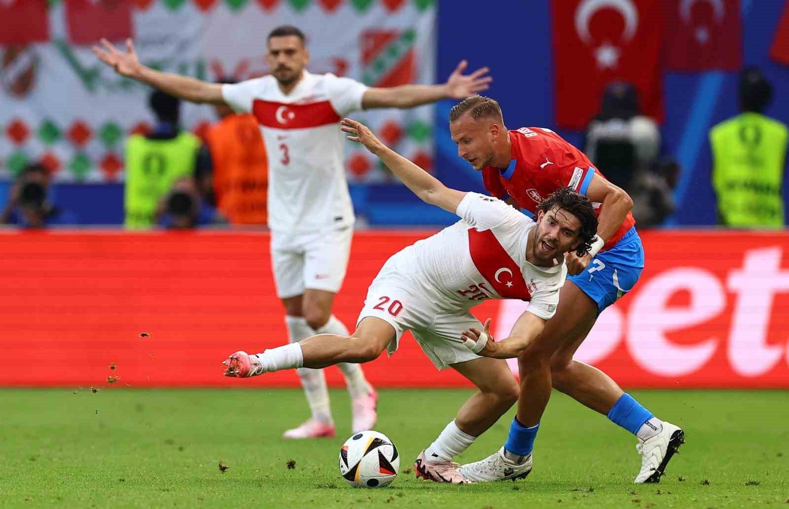 EURO 2024: Çekya: 1 - Türkiye: 2 - Spor - Kamu Haber
