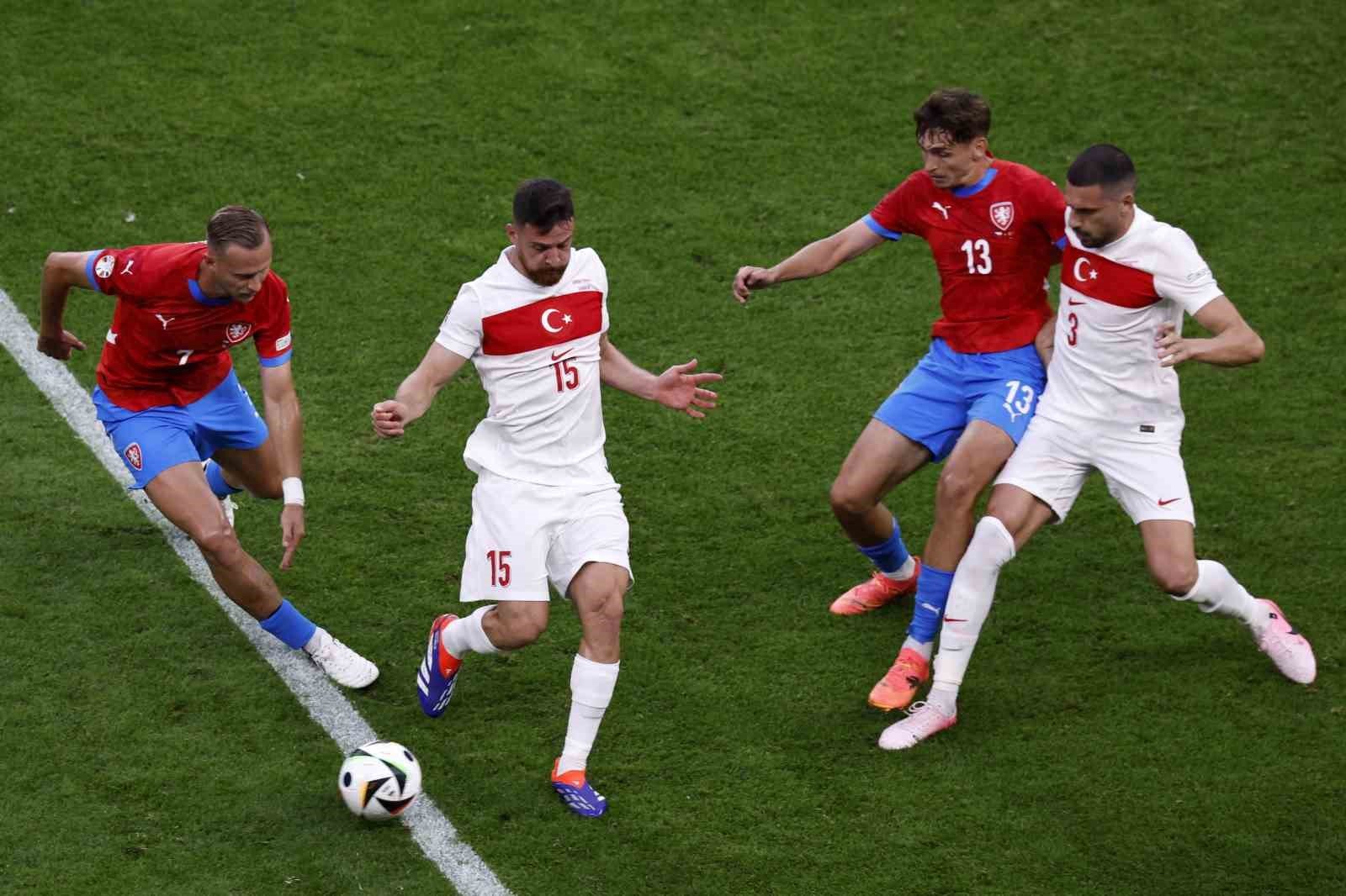 EURO 2024: Çekya: 1 - Türkiye: 2 - Spor - Kamu Haber