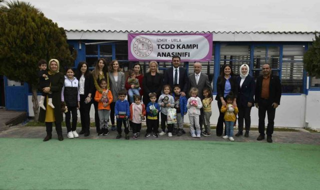 İzmir Urla'da bulunan TCDD Tesisleri'nde oluşturulan sınıflarda gön ...