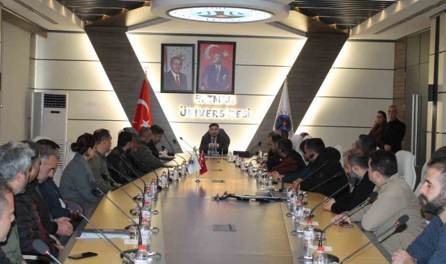 Batman Üniversitesi Rektörü Prof. Dr. İdris Demir, 6 Şubat 2023 ...