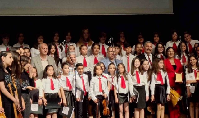 Aydın'da Efeler İlçe Milli Eğitim Müdürlüğü bünyesinde kurulan Türk Hal ...