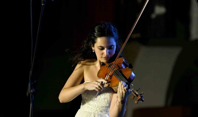 Keman virtüözü Ilgın Top, dünyaca ünlü keman virtüözü Devlet Sanatçısı ...