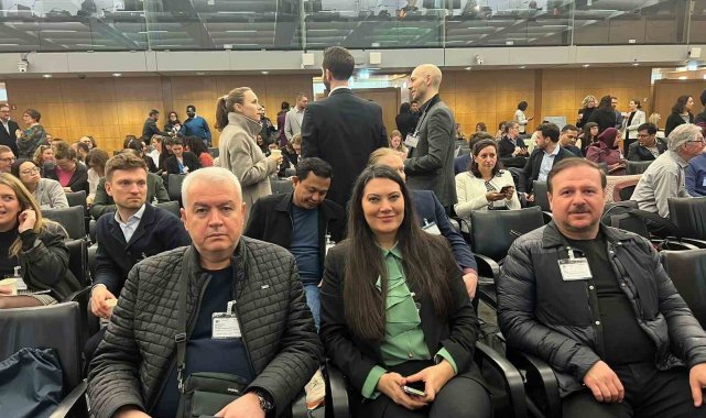 Öz İplik İş Sendikası Genel Başkanı Rafi Ay ve heyeti, 10. OECD Hazır ...