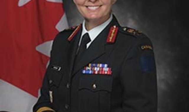 Kanada Başbakanı Justin Trudeau, Korgeneral Jennie Carignan'ı Genelkurm ...