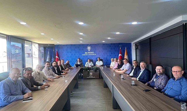 AK Parti'de yol haritası masaya yatırıldı - Politika - Kamu Haber