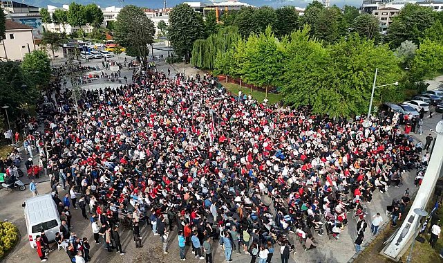 Düzce'de milli maç heyecanı - Spor - Kamu Haber