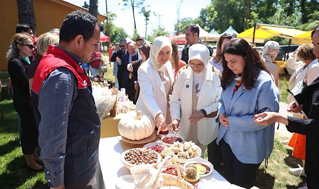 Düzce'nin yerel lezzetleri kırsal kalkınma için buluştu - Kültür-Sanat ...
