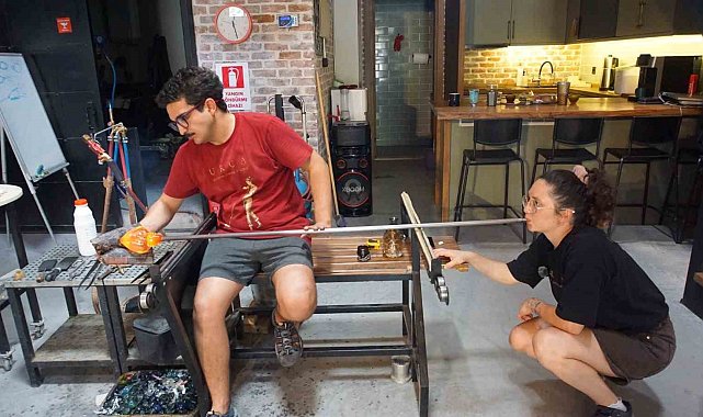 Roma yöntemiyle bin 190 derecelik cam sanatı - Kültür-Sanat - Kamu Haber